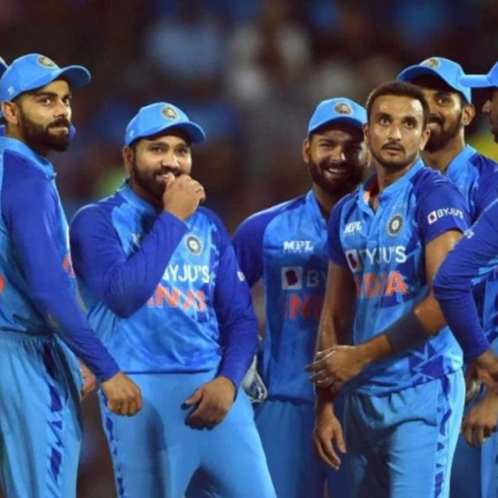 Bhaskar Investigation: Match tickets sold out in 4 seconds! Tickets worth ~1,000 sold for 9,000 ...